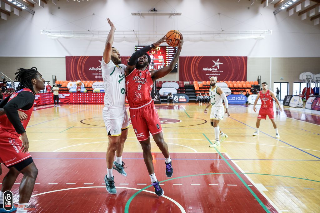 Javian Davis foi o MVP da 18.ª jornada da Liga Betclic Masculina